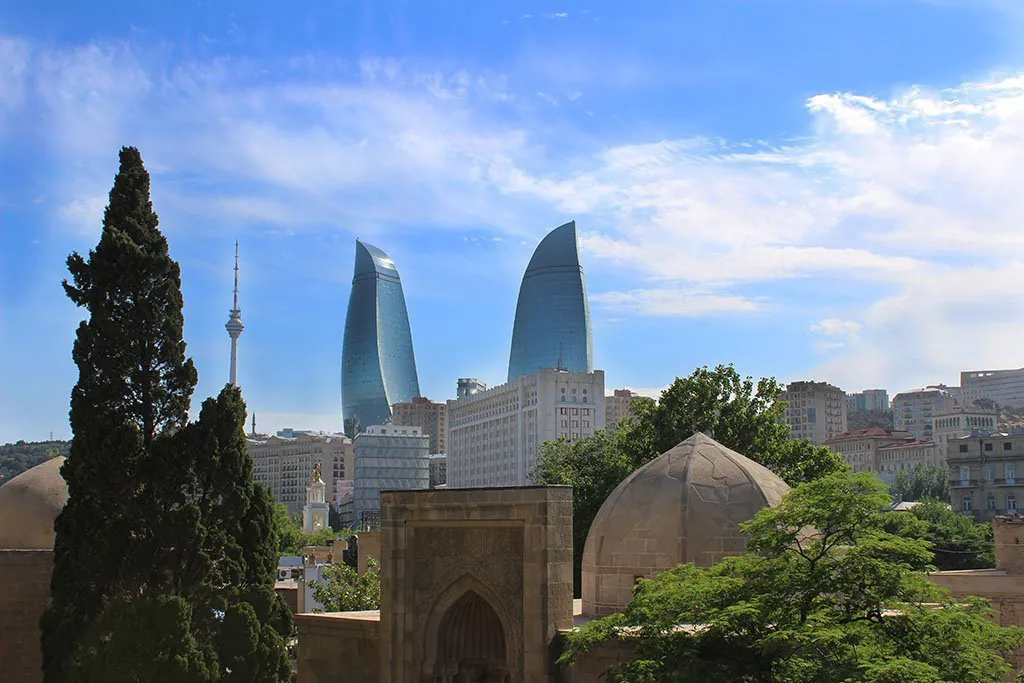 The Azerbaijan Visa and Registration Guide - Mad or Nomad