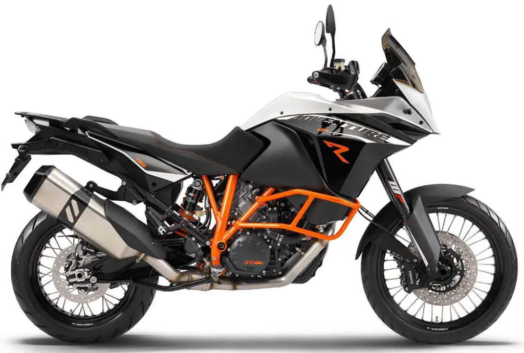 How to Choose an Adventure Motorcycle for Travelling