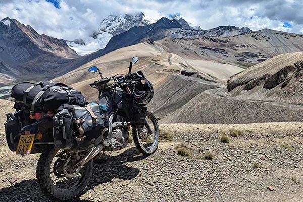 The 10 Best Adventure Motorcycle Helmets - Mad or Nomad
