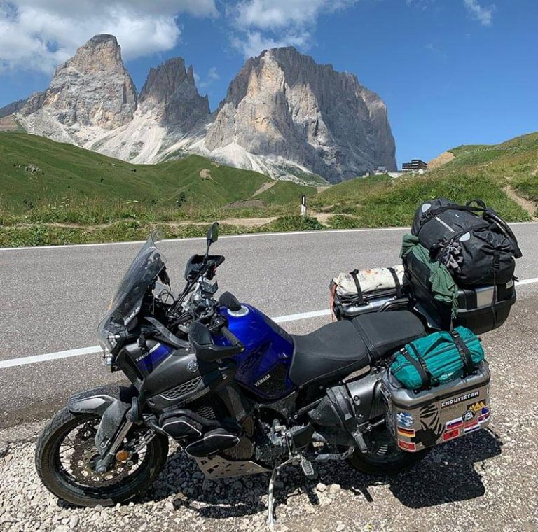 Yamaha XT1200Z Super Tenere Review - Mad or Nomad
