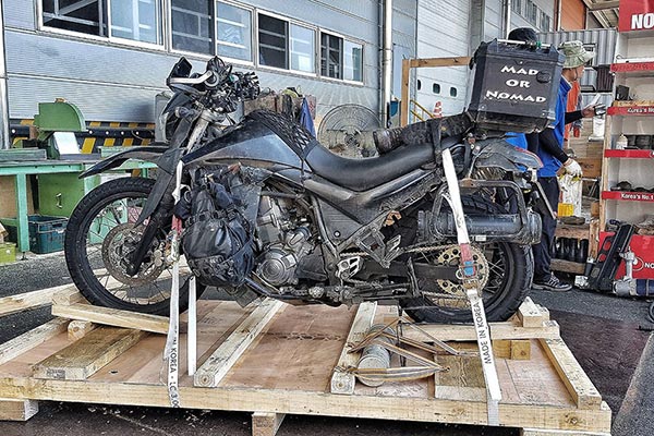 International Motorcycle Shipping Companies - Mad or Nomad