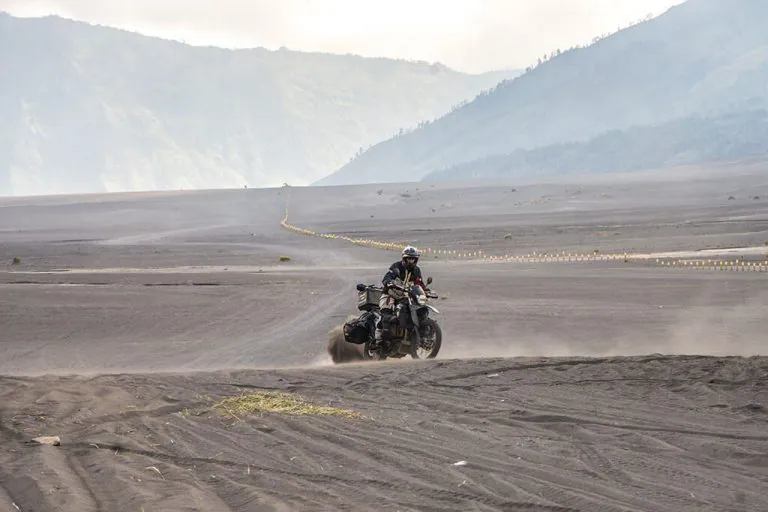 Motorcycle Travel Guide: Indonesia - Mad or Nomad