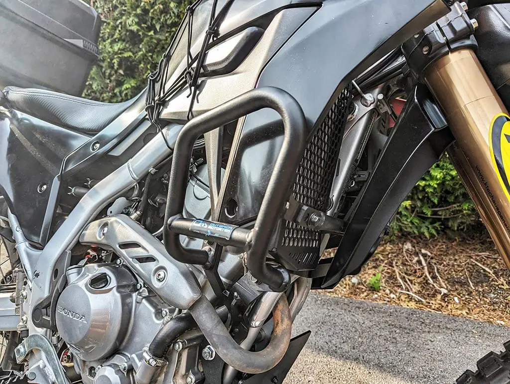 Outback Motortek Crash Bars Review - Mad or Nomad