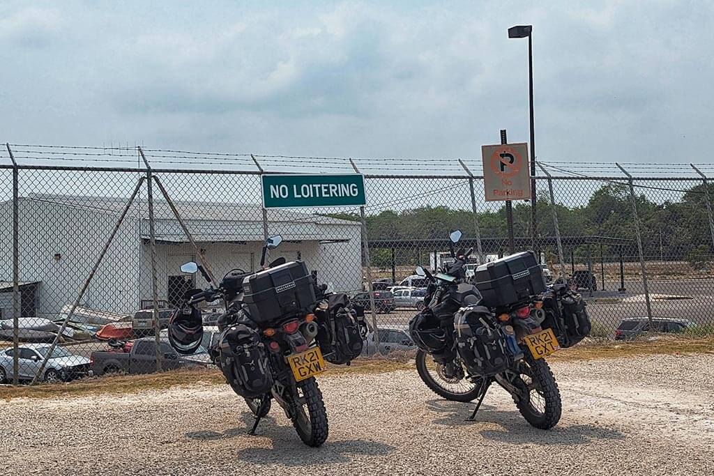 Motorcycle Travel Guide: Belize - Mad or Nomad