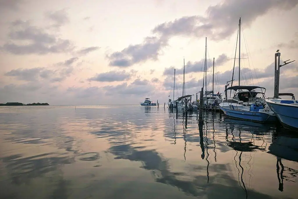 Motorcycle Travel Guide: Belize - Mad or Nomad