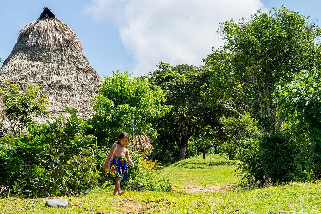 How to Visit an Indigenous Tribe in Panama - Mad or Nomad