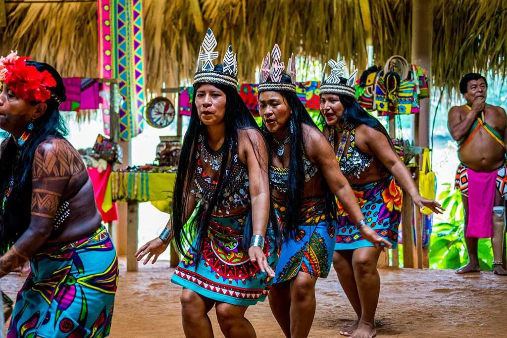 How to Visit an Indigenous Tribe in Panama - Mad or Nomad