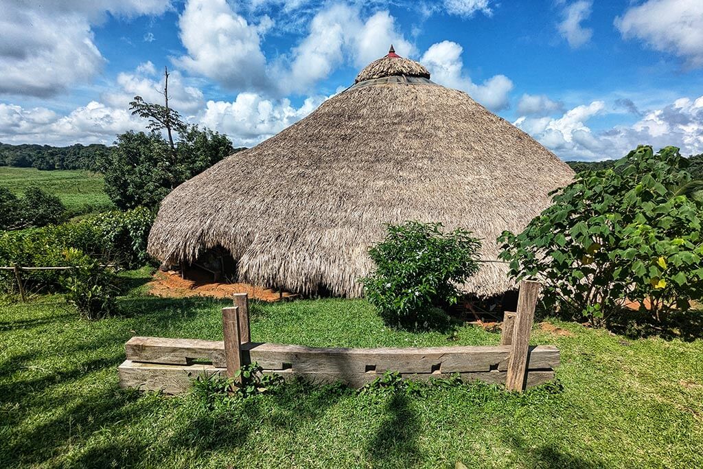 How to Visit an Indigenous Tribe in Panama - Mad or Nomad